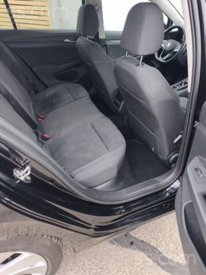 Black Volkswagen Golf VIII 2022 in Riga, with an engine capacity of 1.50 L and mileage of 40 thousand km for 18855 €, photo 8 on AUTOMOTO.COM.LV