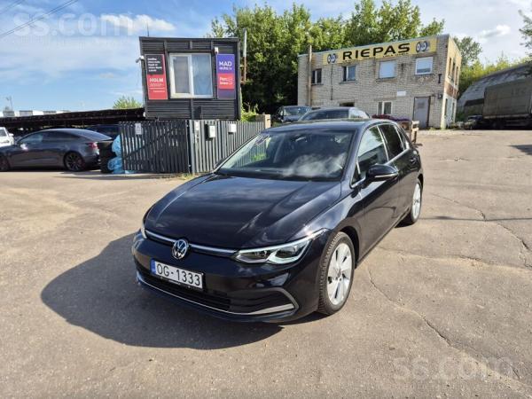 Черный Фольксваген Golf 8 2022 в Рига, объемом двигателя 1.50 л и пробегом 36 тыс. км за 18990 €, фото 4 на AUTOMOTO.COM.LV