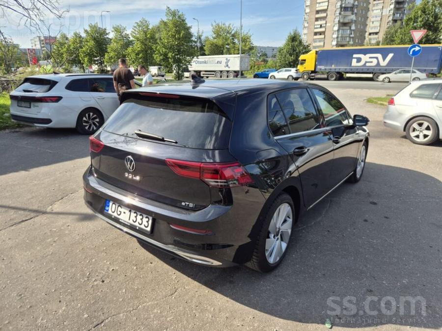 Melns Volkswagen Golf VIII 2022 Rīga, ar dzinēja tilpumu 1.50 L un nobraukumu 36 tūkst. km par 18990 €, foto 7 vietnē AUTOMOTO.COM.LV