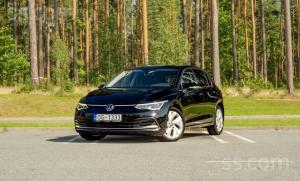 Melns Volkswagen Golf VIII 2022 Rīga, ar dzinēja tilpumu 1.50 L un nobraukumu 36 tūkst. km par 18990 €, foto  vietnē AUTOMOTO.COM.LV