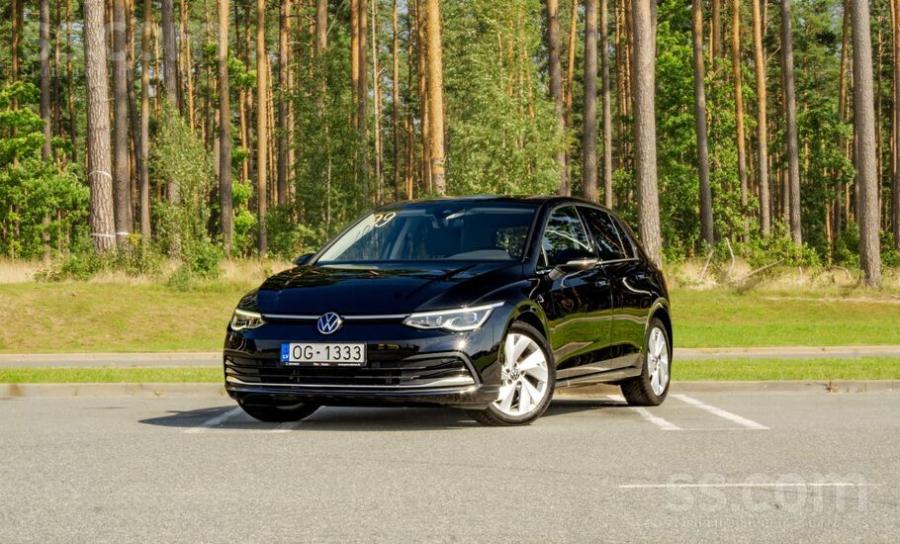 Melns Volkswagen Golf VIII 2022 Rīga, ar dzinēja tilpumu 1.50 L un nobraukumu 36 tūkst. km par 18990 €, foto 1 vietnē AUTOMOTO.COM.LV