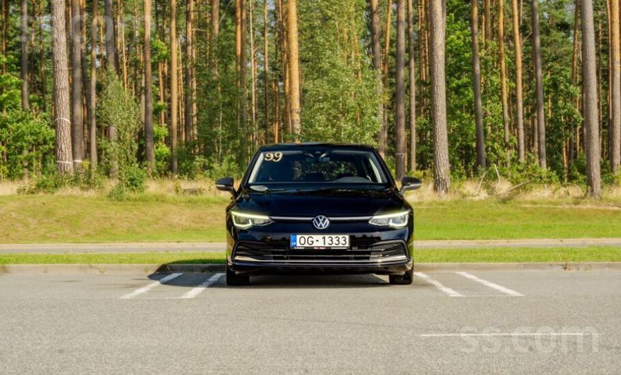 Melns Volkswagen Golf VIII 2022 Rīga, ar dzinēja tilpumu 1.50 L un nobraukumu 36 tūkst. km par 18990 €, foto 4 vietnē AUTOMOTO.COM.LV