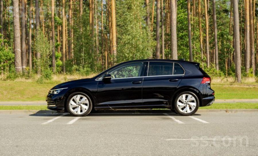Melns Volkswagen Golf VIII 2022 Rīga, ar dzinēja tilpumu 1.50 L un nobraukumu 36 tūkst. km par 18990 €, foto 6 vietnē AUTOMOTO.COM.LV