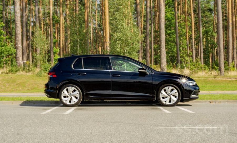 Melns Volkswagen Golf VIII 2022 Rīga, ar dzinēja tilpumu 1.50 L un nobraukumu 36 tūkst. km par 18990 €, foto 10 vietnē AUTOMOTO.COM.LV