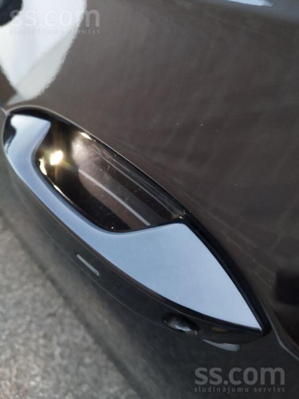 Black Volkswagen Golf VIII 2023 in Riga, with an engine capacity of 1.50 L and mileage of 65 thousand km for 20150 €, photo 8 on AUTOMOTO.COM.LV