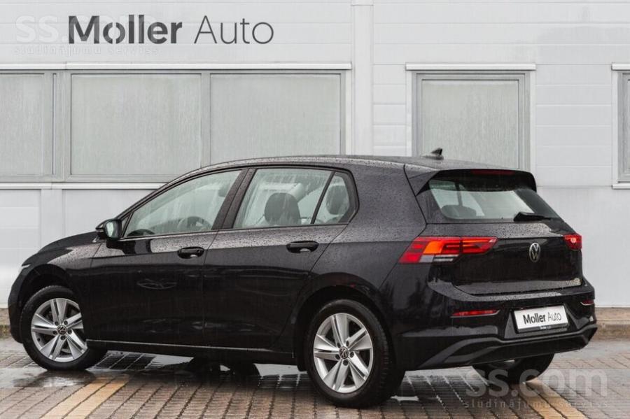Melns Volkswagen Golf VIII 2023 Ventspils, ar dzinēja tilpumu 2.00 L un nobraukumu 140 tūkst. km par 17000 €, foto 4 vietnē AUTOMOTO.COM.LV