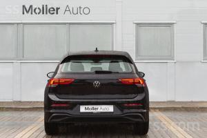 Melns Volkswagen Golf VIII 2023 Ventspils, ar dzinēja tilpumu 2.00 L un nobraukumu 140 tūkst. km par 17000 €, foto 5 vietnē AUTOMOTO.COM.LV