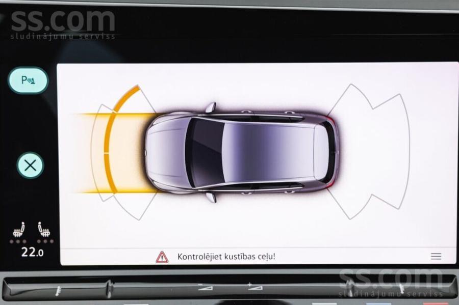 Melns Volkswagen Golf VIII 2023 Ventspils, ar dzinēja tilpumu 2.00 L un nobraukumu 140 tūkst. km par 17000 €, foto 24 vietnē AUTOMOTO.COM.LV