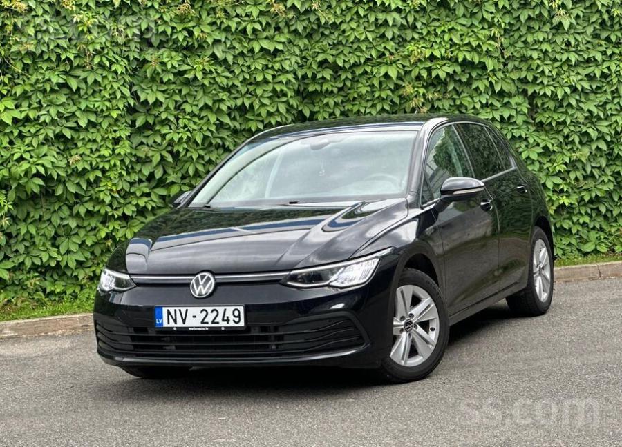 Melns Volkswagen Golf VIII 2024 Rīga, ar dzinēja tilpumu 1.50 L un nobraukumu 33 tūkst. km par 15290 €, foto 1 vietnē AUTOMOTO.COM.LV