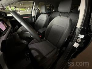 Melns Volkswagen Golf VIII 2024 Rīga, ar dzinēja tilpumu 1.50 L un nobraukumu 33 tūkst. km par 15290 €, foto 8 vietnē AUTOMOTO.COM.LV