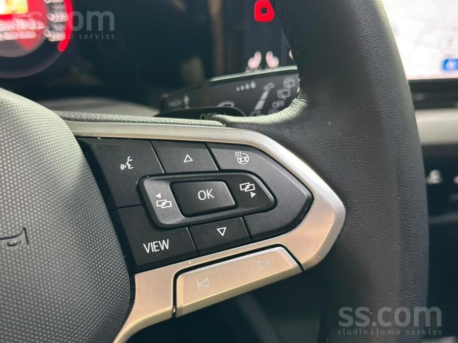 Melns Volkswagen Golf VIII 2024 Rīga, ar dzinēja tilpumu 1.50 L un nobraukumu 33 tūkst. km par 15290 €, foto 11 vietnē AUTOMOTO.COM.LV