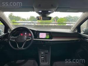 Melns Volkswagen Golf VIII 2024 Rīga, ar dzinēja tilpumu 1.50 L un nobraukumu 33 tūkst. km par 15290 €, foto 13 vietnē AUTOMOTO.COM.LV