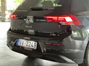 Melns Volkswagen Golf VIII 2024 Rīga, ar dzinēja tilpumu 1.50 L un nobraukumu 33 tūkst. km par 15290 €, foto 25 vietnē AUTOMOTO.COM.LV