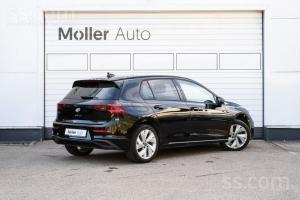 Черный Фольксваген Golf 8 2024 в Рига, объемом двигателя 1.50 л и пробегом 36 тыс. км за 22950 €, фото 4 на AUTOMOTO.COM.LV