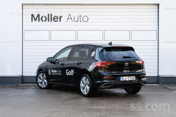 Black Volkswagen Golf VIII 2026 in Riga, with an engine capacity of 1.50 L and mileage of 8 thousand km for 27950 €, photo 4 on AUTOMOTO.COM.LV