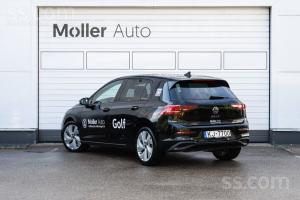 Melns Volkswagen Golf VIII 2026 Rīga, ar dzinēja tilpumu 1.50 L un nobraukumu 8 tūkst. km par 27950 €, foto 5 vietnē AUTOMOTO.COM.LV