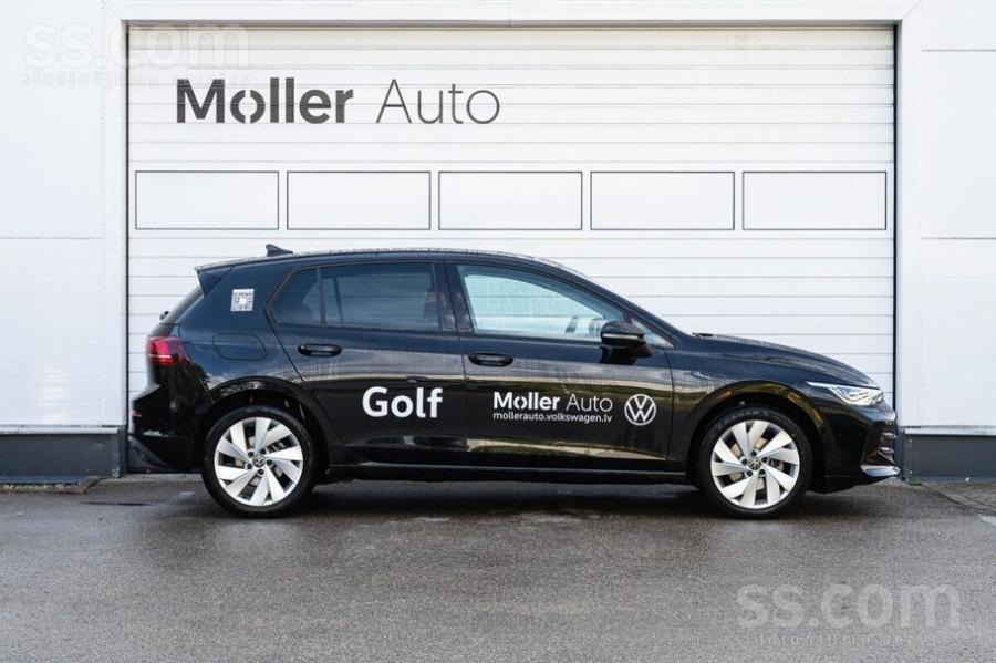 Melns Volkswagen Golf VIII 2026 Rīga, ar dzinēja tilpumu 1.50 L un nobraukumu 8 tūkst. km par 27950 €, foto 6 vietnē AUTOMOTO.COM.LV