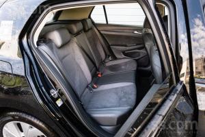 Melns Volkswagen Golf VIII 2026 Rīga, ar dzinēja tilpumu 1.50 L un nobraukumu 8 tūkst. km par 27950 €, foto 8 vietnē AUTOMOTO.COM.LV