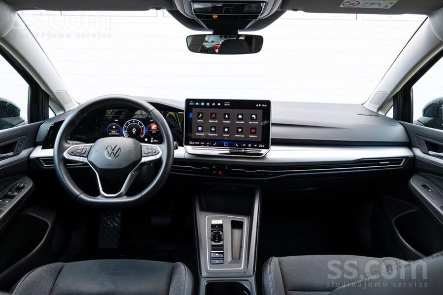 Melns Volkswagen Golf VIII 2026 Rīga, ar dzinēja tilpumu 1.50 L un nobraukumu 8 tūkst. km par 27950 €, foto 9 vietnē AUTOMOTO.COM.LV