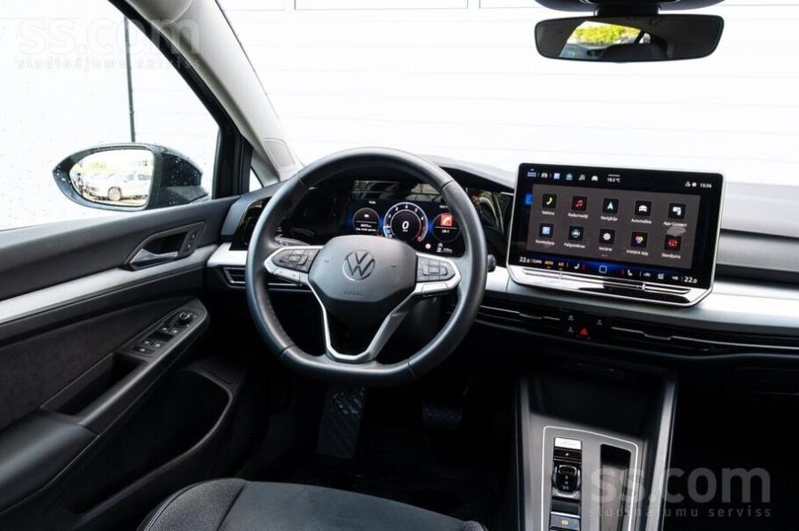 Melns Volkswagen Golf VIII 2026 Rīga, ar dzinēja tilpumu 1.50 L un nobraukumu 8 tūkst. km par 27950 €, foto 10 vietnē AUTOMOTO.COM.LV