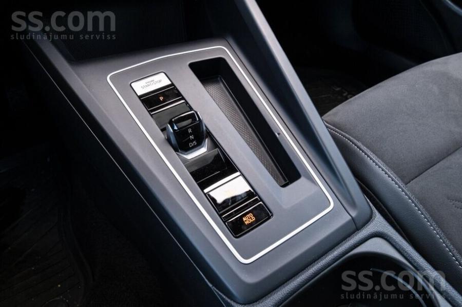 Melns Volkswagen Golf VIII 2026 Rīga, ar dzinēja tilpumu 1.50 L un nobraukumu 8 tūkst. km par 27950 €, foto 17 vietnē AUTOMOTO.COM.LV