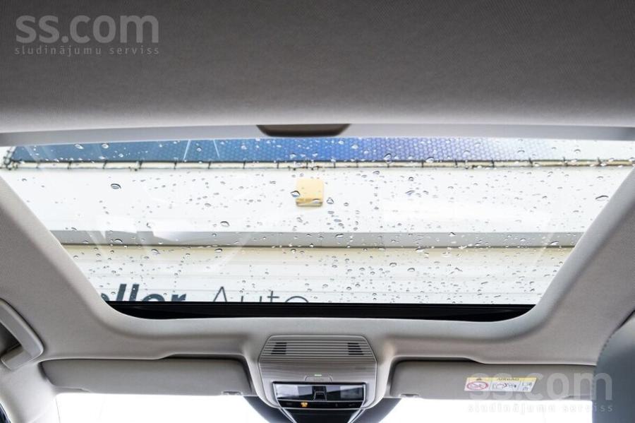 Melns Volkswagen Golf VIII 2026 Rīga, ar dzinēja tilpumu 1.50 L un nobraukumu 8 tūkst. km par 27950 €, foto 18 vietnē AUTOMOTO.COM.LV