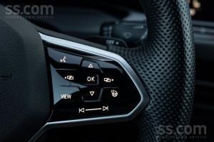 Черный Фольксваген Golf 8 2021 в Вентспилс, объемом двигателя 1.40 л и пробегом 100 тыс. км за 19990 €, фото 21 на AUTOMOTO.COM.LV
