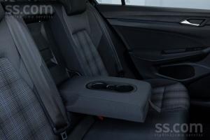 Черный Фольксваген Golf 8 2021 в Вентспилс, объемом двигателя 1.40 л и пробегом 100 тыс. км за 19990 €, фото 35 на AUTOMOTO.COM.LV