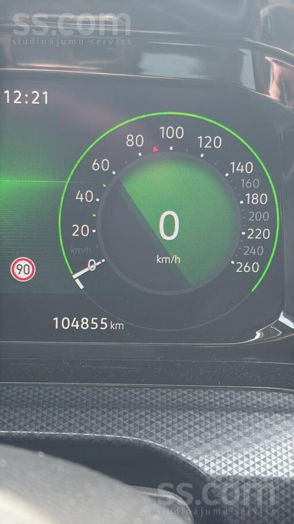 Melns Volkswagen Golf VIII 2020 Rīga, ar dzinēja tilpumu 2.00 L un nobraukumu 105 tūkst. km par 19300 €, foto 7 vietnē AUTOMOTO.COM.LV