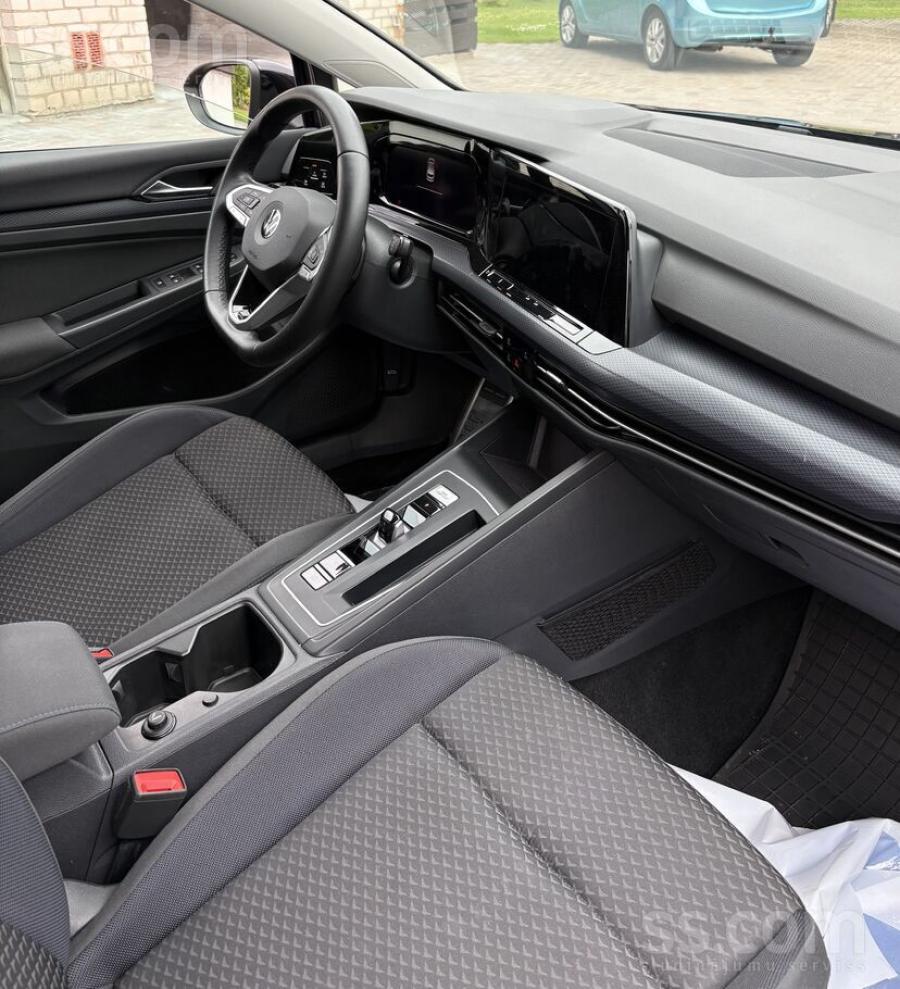 Черный Фольксваген Golf 8 2020 в Рига, объемом двигателя 2.00 л и пробегом 105 тыс. км за 19300 €, фото 6 на AUTOMOTO.COM.LV