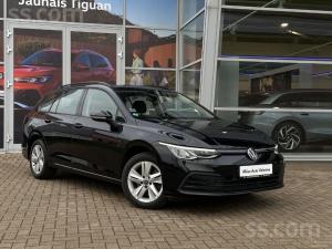 Black Volkswagen Golf VIII 2021 in Valmiera, with an engine capacity of 2.00 L and mileage of 122 thousand km for 18800 €, photo 1 on AUTOMOTO.COM.LV