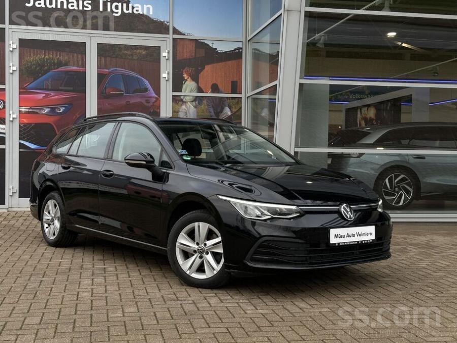 Black Volkswagen Golf VIII 2021 in Valmiera, with an engine capacity of 2.00 L and mileage of 122 thousand km for 18800 €, photo 1 on AUTOMOTO.COM.LV