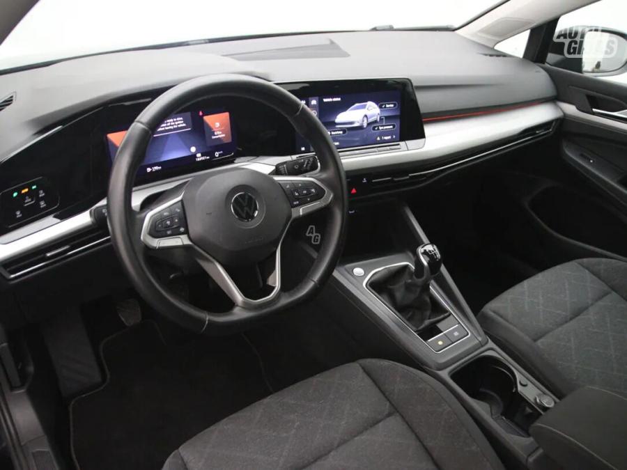 Black Volkswagen Golf VIII 2021 in Vilnius, with an engine capacity of 1.00 L and mileage of 184 thousand km for 12899 €, photo 16 on AUTOMOTO.COM.LV
