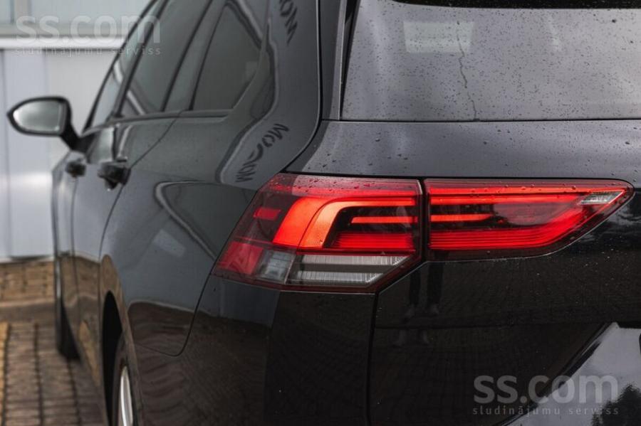 Черный Фольксваген Golf 8 2021 в Вентспилс, объемом двигателя 2.00 л и пробегом 168 тыс. км за 17000 €, фото 12 на AUTOMOTO.COM.LV