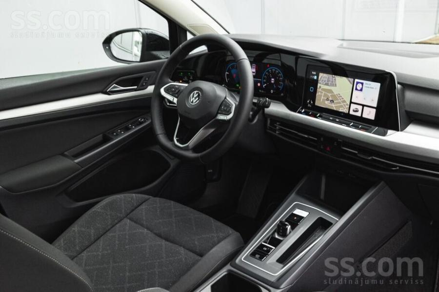 Черный Фольксваген Golf 8 2021 в Вентспилс, объемом двигателя 2.00 л и пробегом 168 тыс. км за 17000 €, фото 15 на AUTOMOTO.COM.LV