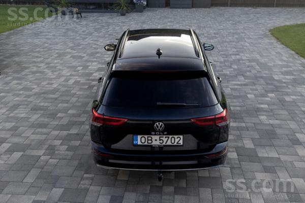 Черный Фольксваген Golf 8 2021 в Рига, объемом двигателя 2.00 л и пробегом 135 тыс. км за 17500 €, фото 2 на AUTOMOTO.COM.LV