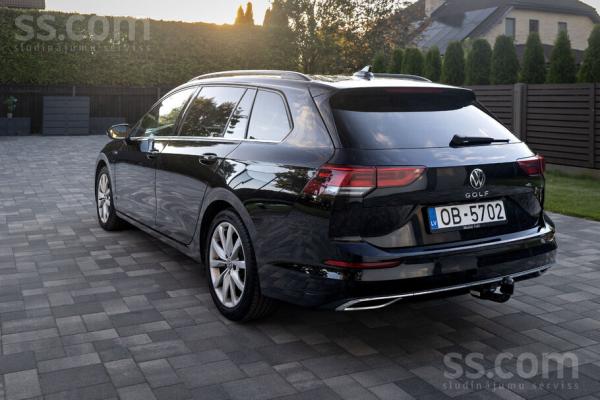 Черный Фольксваген Golf 8 2021 в Рига, объемом двигателя 2.00 л и пробегом 135 тыс. км за 17500 €, фото 3 на AUTOMOTO.COM.LV