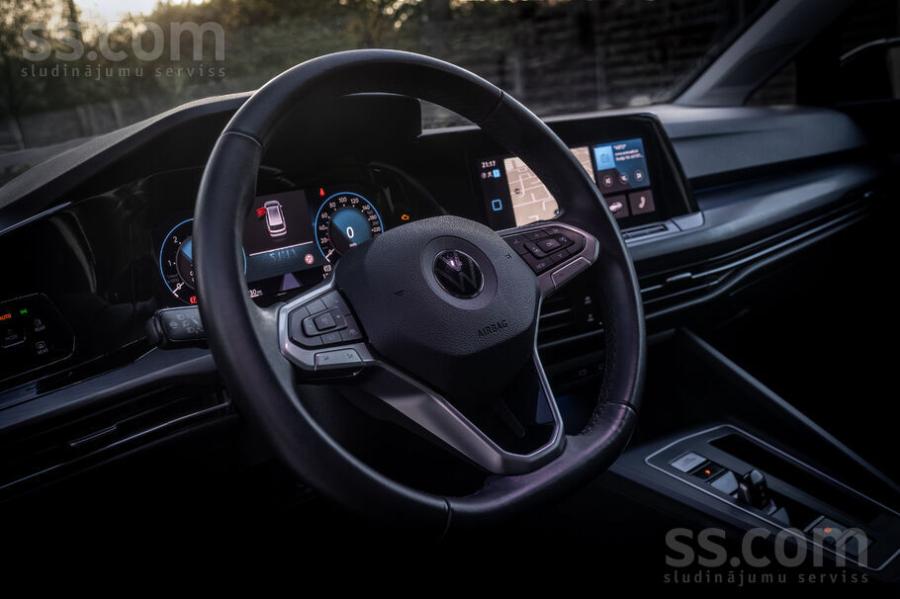 Melns Volkswagen Golf VIII 2021 Rīga, ar dzinēja tilpumu 2.00 L un nobraukumu 135 tūkst. km par 17500 €, foto 12 vietnē AUTOMOTO.COM.LV