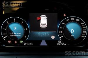 Melns Volkswagen Golf VIII 2021 Rīga, ar dzinēja tilpumu 2.00 L un nobraukumu 135 tūkst. km par 17500 €, foto 17 vietnē AUTOMOTO.COM.LV