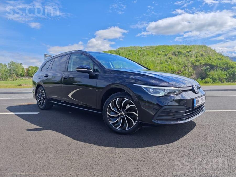 Черный Фольксваген Golf 8 2021 в Рига, объемом двигателя 2.00 л и пробегом 189 тыс. км за 16200 €, фото 1 на AUTOMOTO.COM.LV