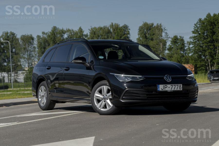 Black Volkswagen Golf VIII 2021 in Riga, with an engine capacity of 2.00 L and mileage of 153 thousand km for 16350 €, photo 1 on AUTOMOTO.COM.LV