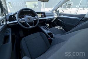 Black Volkswagen Golf VIII 2021 in Riga, with an engine capacity of 2.00 L and mileage of 153 thousand km for 16350 €, photo 12 on AUTOMOTO.COM.LV