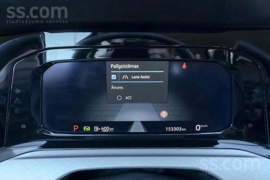 Black Volkswagen Golf VIII 2021 in Riga, with an engine capacity of 2.00 L and mileage of 153 thousand km for 16350 €, photo 20 on AUTOMOTO.COM.LV
