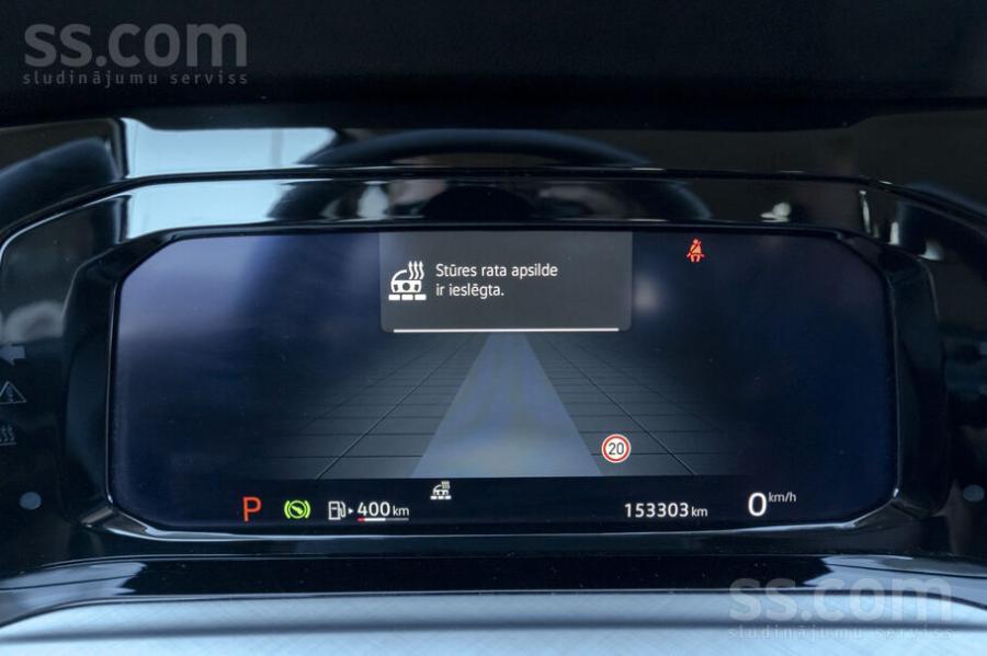 Black Volkswagen Golf VIII 2021 in Riga, with an engine capacity of 2.00 L and mileage of 153 thousand km for 16350 €, photo 21 on AUTOMOTO.COM.LV