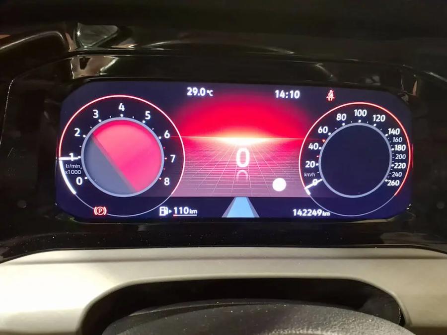 Черный Фольксваген Golf 8 2021 в Рига, объемом двигателя 1.00 л и пробегом 142 тыс. км за 14490 €, фото 8 на AUTOMOTO.COM.LV