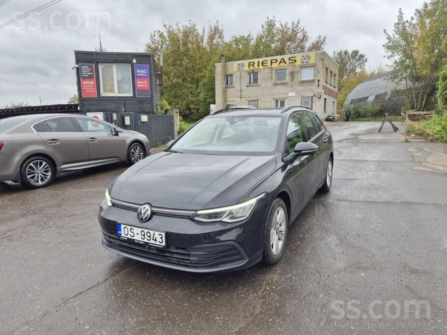 Black Volkswagen Golf VIII 2021 in Riga, with an engine capacity of 1.00 L and mileage of 187 thousand km for 14190 €, photo 1 on AUTOMOTO.COM.LV
