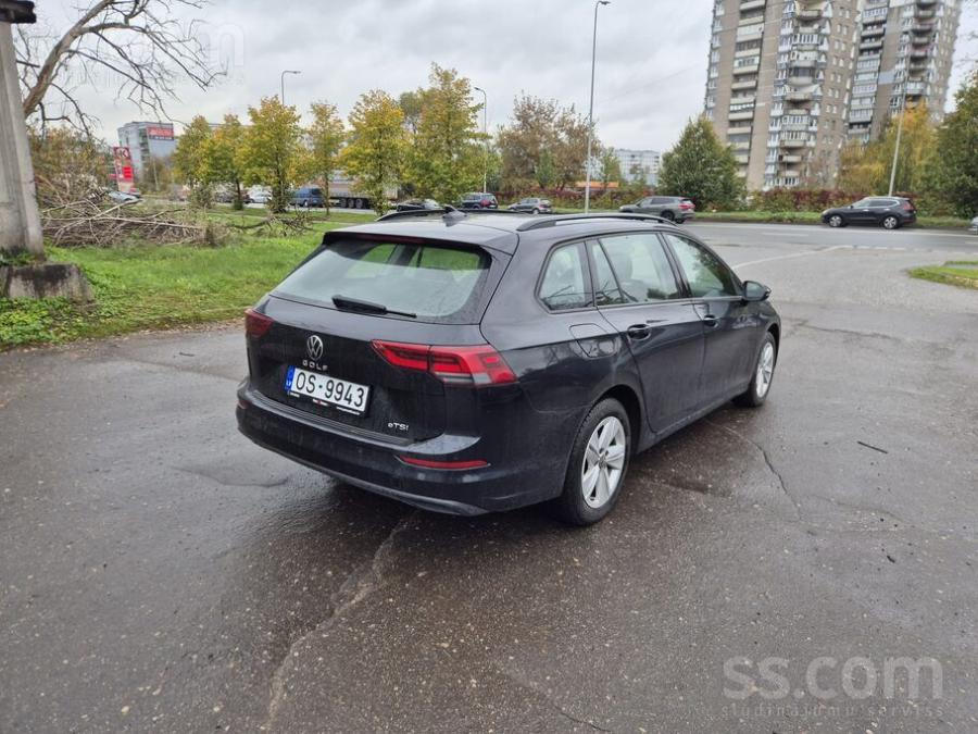 Black Volkswagen Golf VIII 2021 in Riga, with an engine capacity of 1.00 L and mileage of 187 thousand km for 14190 €, photo 7 on AUTOMOTO.COM.LV