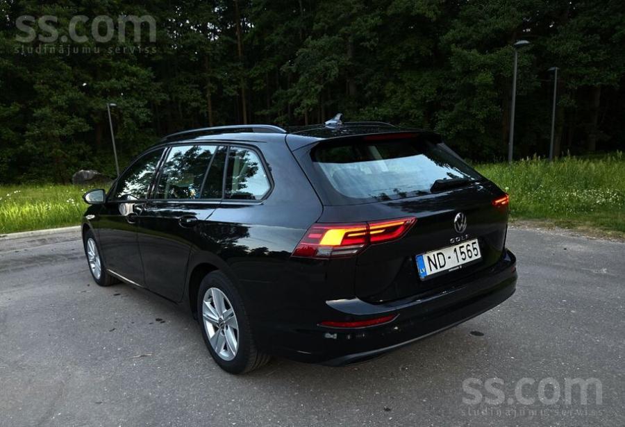 Melns Volkswagen Golf VIII 2022 Rīga, ar dzinēja tilpumu 1.50 L un nobraukumu 56 tūkst. km par 19900 €, foto 4 vietnē AUTOMOTO.COM.LV