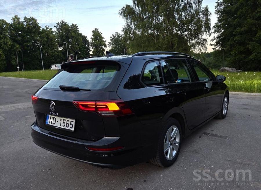 Melns Volkswagen Golf VIII 2022 Rīga, ar dzinēja tilpumu 1.50 L un nobraukumu 56 tūkst. km par 19900 €, foto 5 vietnē AUTOMOTO.COM.LV