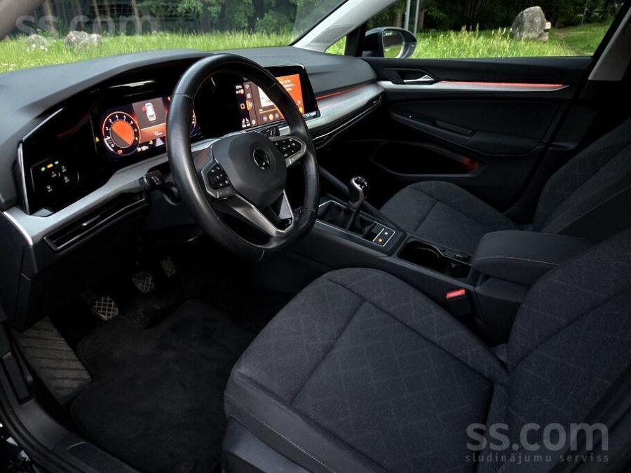 Melns Volkswagen Golf VIII 2022 Rīga, ar dzinēja tilpumu 1.50 L un nobraukumu 56 tūkst. km par 19900 €, foto 7 vietnē AUTOMOTO.COM.LV